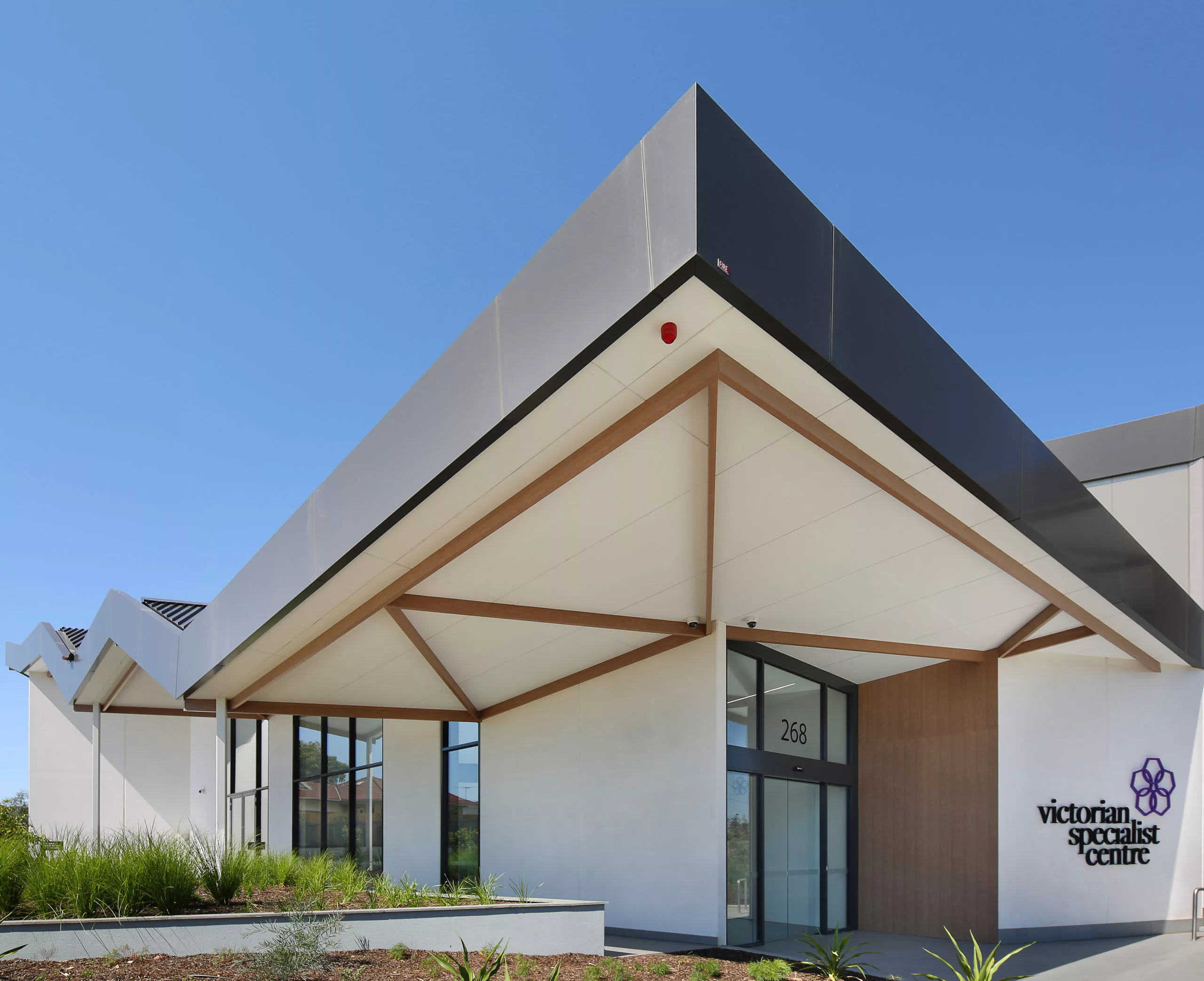 Victorian Specialist Centre | R & M Engineering Pty Ltd